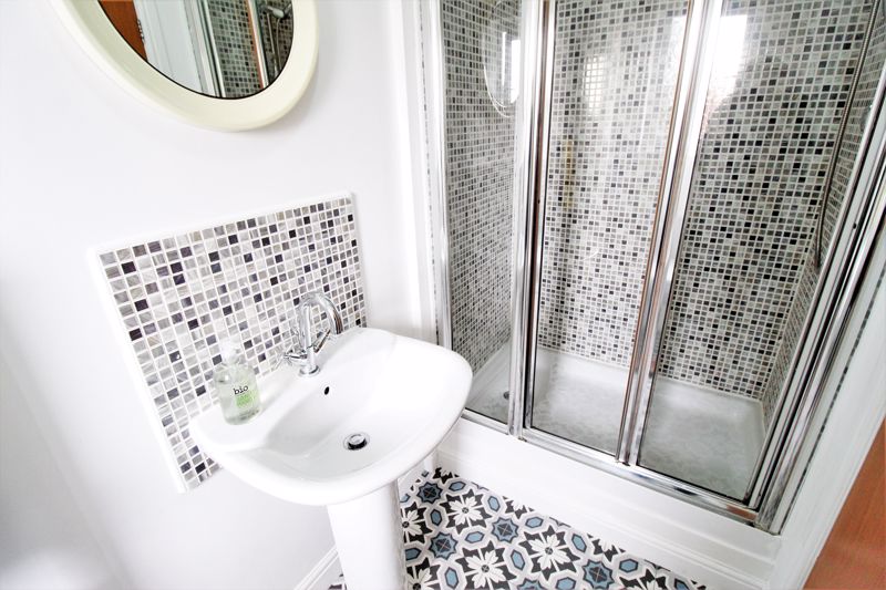 Drayton Street, Manchester - Delisa Miller